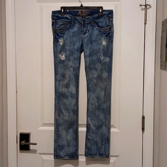 Antique Rivet | Jeans | Antique Rivet Distressed Bleach Jeans 28 Long ...